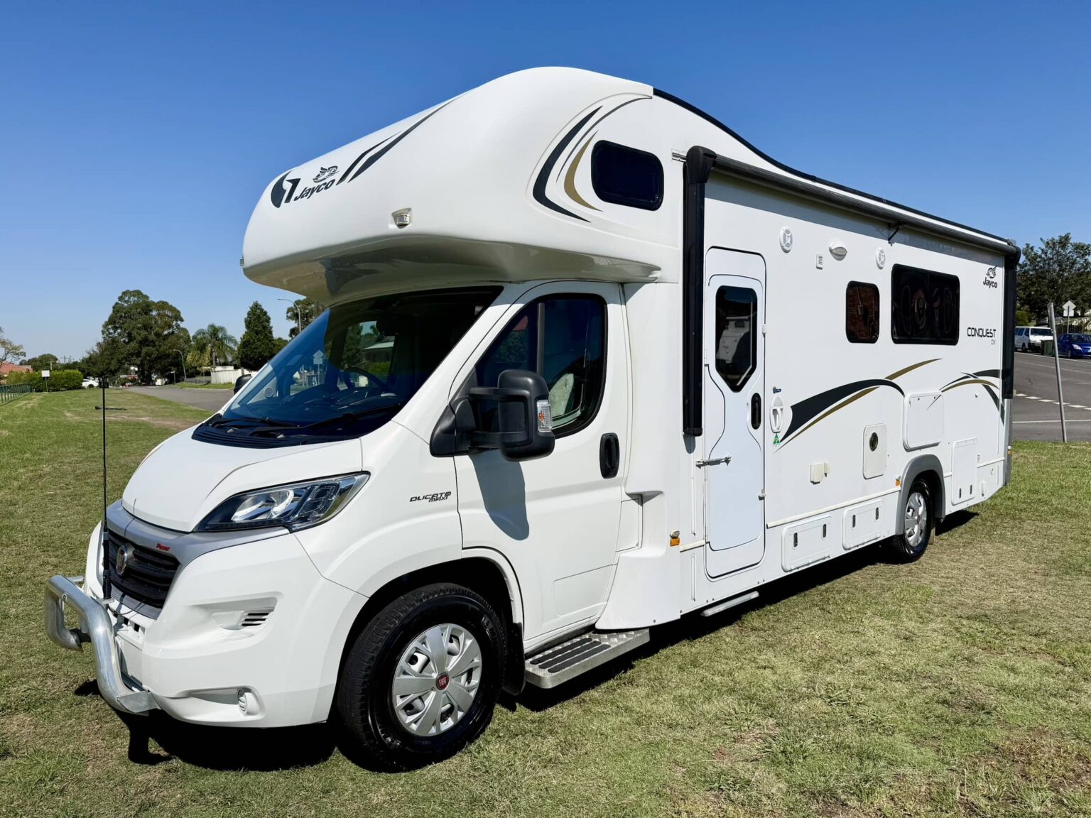 New & Used Jayco Motorhomes & Campers for Sale