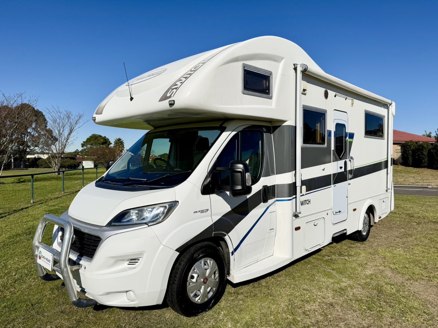 4 Berth Motorhomes & Campers for Sale