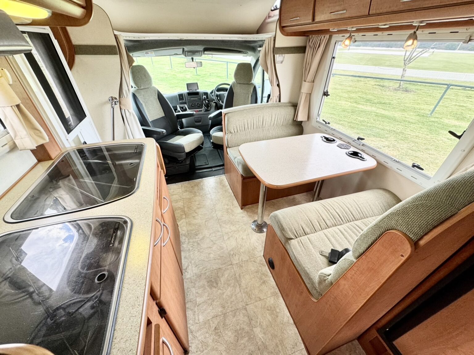 Motorhome Buying Guide Australia: New vs Used